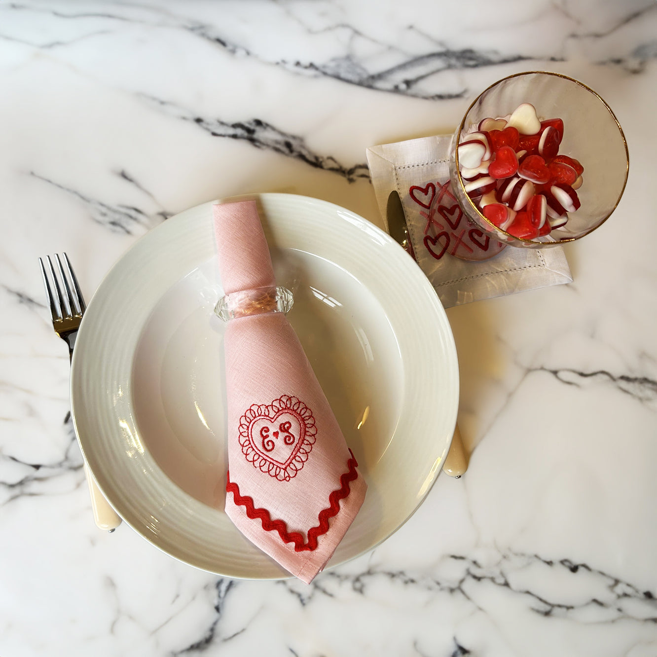 Lilly Loves | Beautiful Embroidered Homeware & Gifts